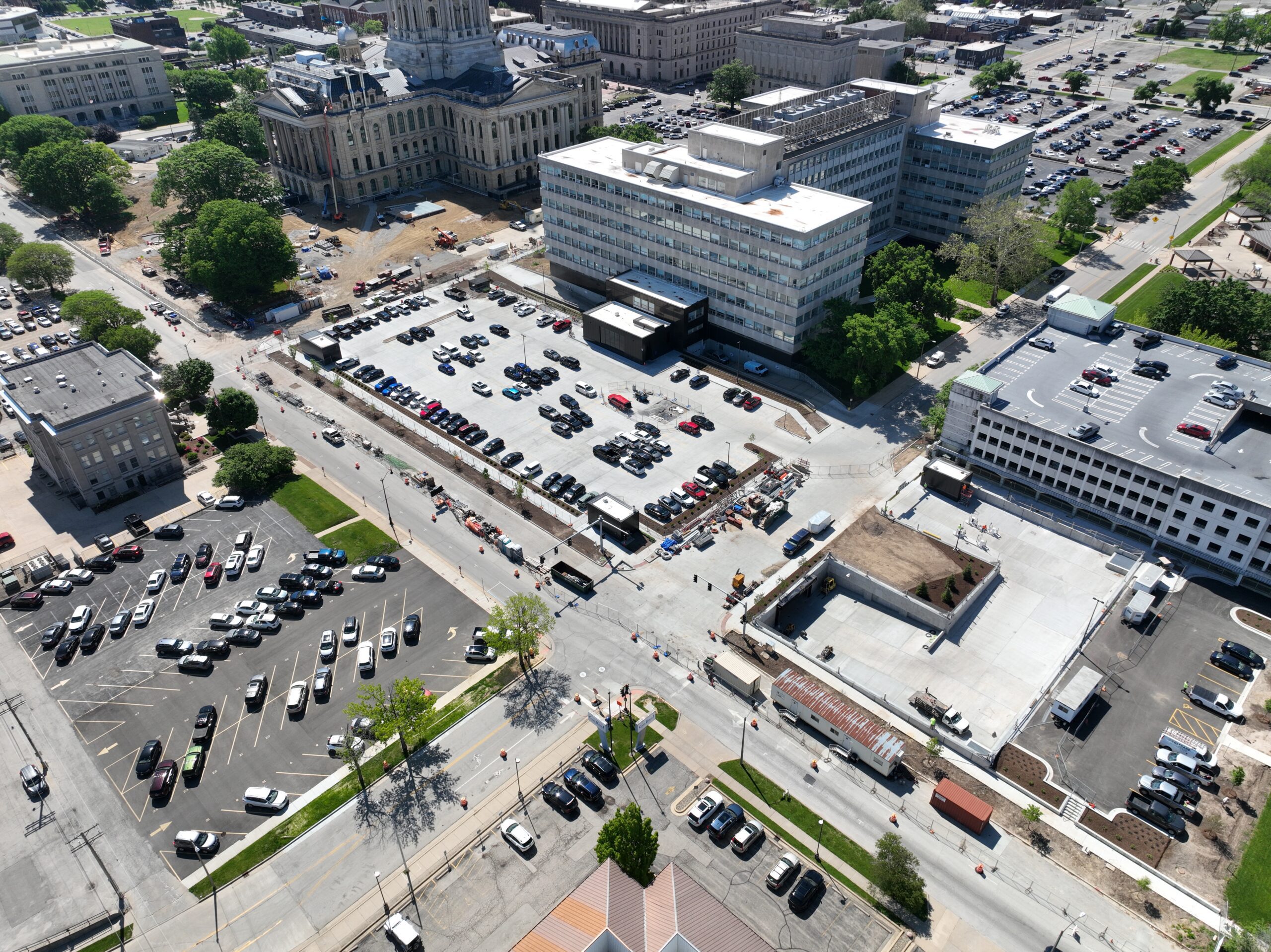 New Parking Garage Phase III, Illinois State Capitol - River City ...