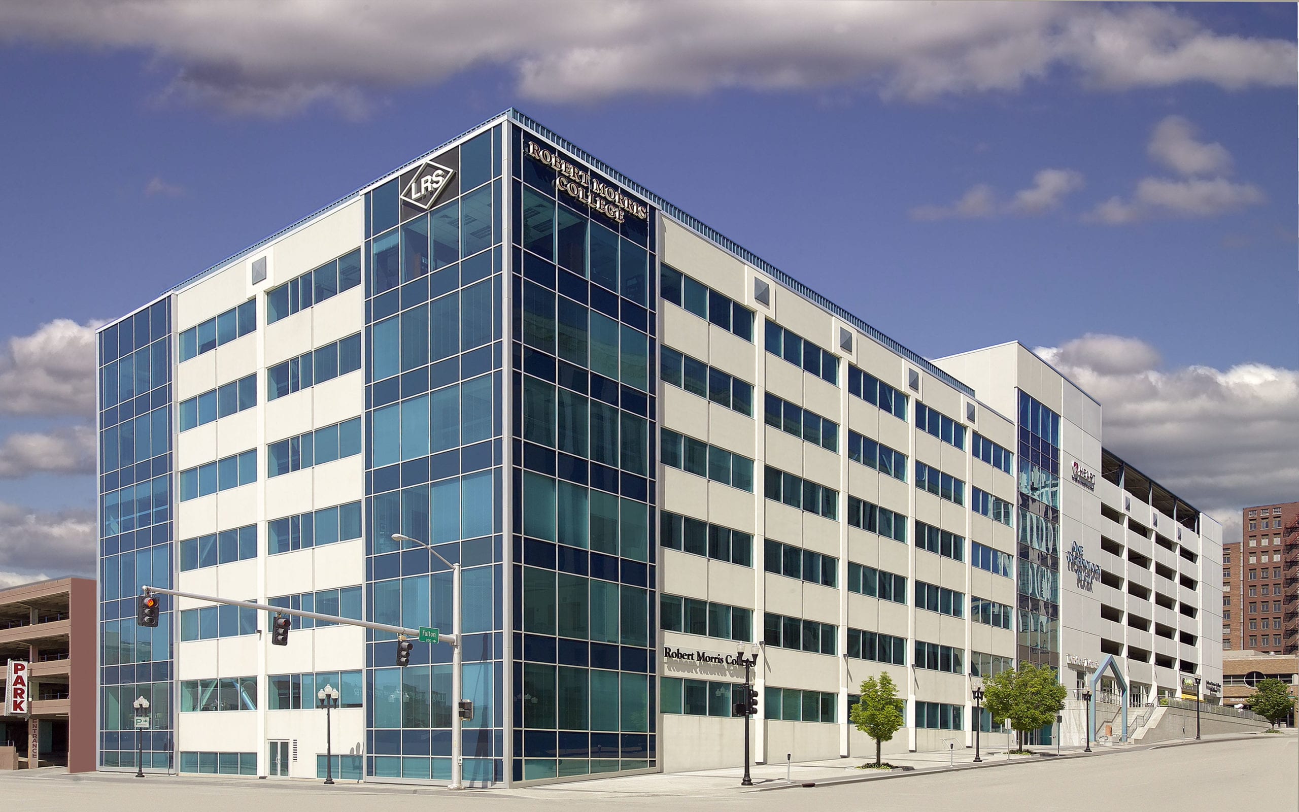 One Technology Plaza and Parking Deck - River City Construction